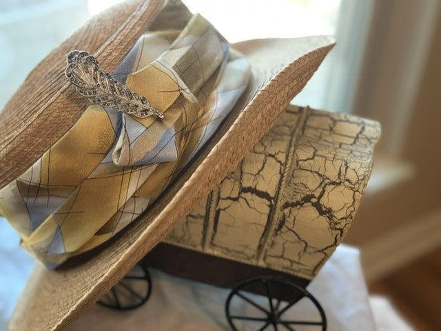 Vintage Collection – Haute Heads Hat Bar